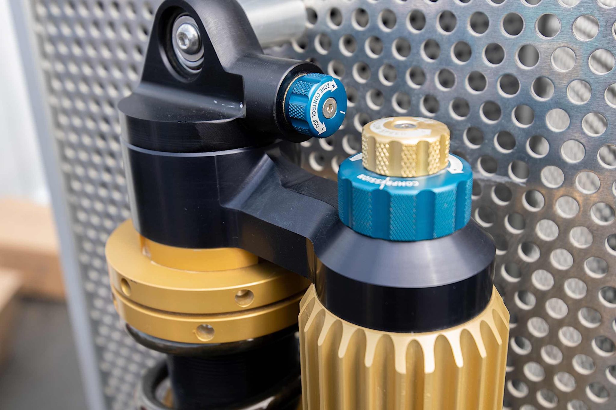 Bilstein Brings Black Hawk Name To Powersports - Sand Sports Super Show